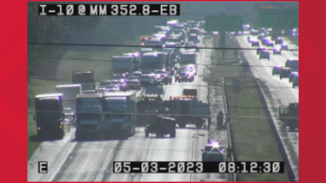All Lanes Blocked Due To Multi Car Crash On I 10 Wb Near Chaffee
