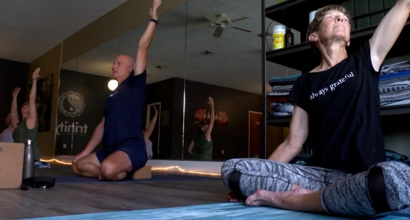 Veterans Yoga Project Aims To Turn Setbacks From Service Into Strength Internewscast