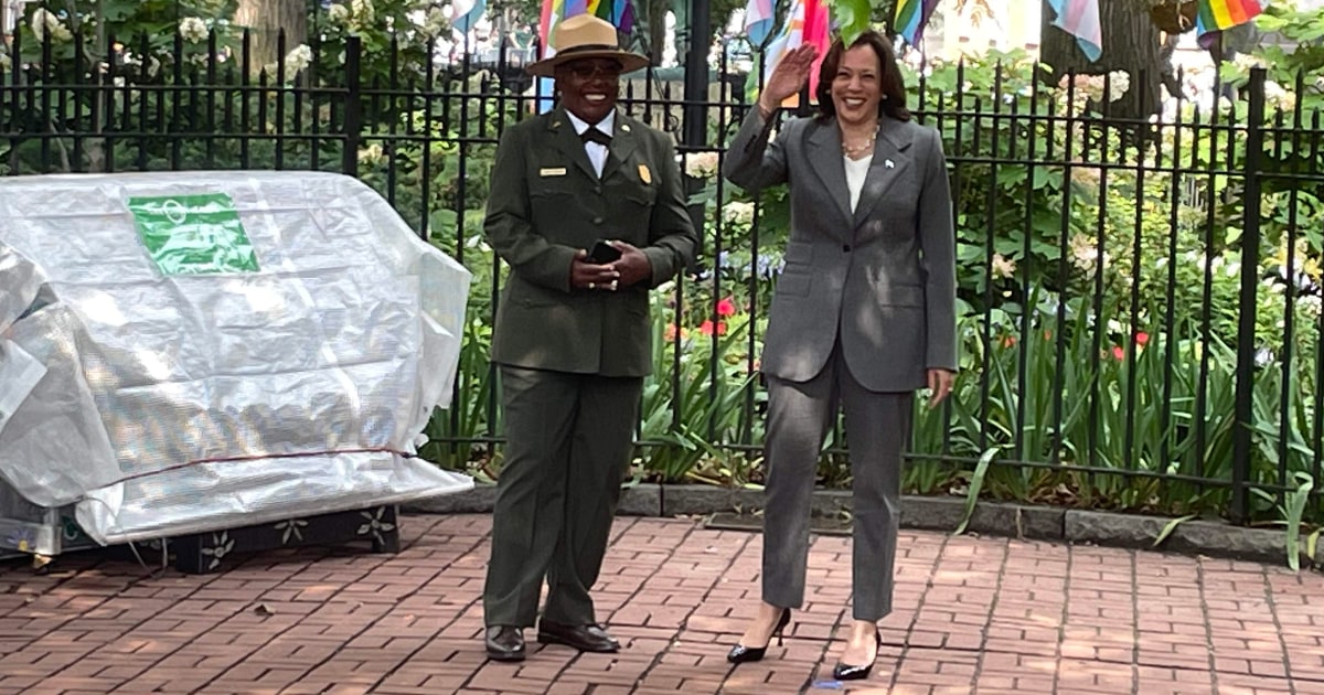 Vice President Kamala Harris makes a surprise visit to NYC's Stonewall ... Vice President Kamala Harris makes a surprise visit to NYC's Stonewall ...