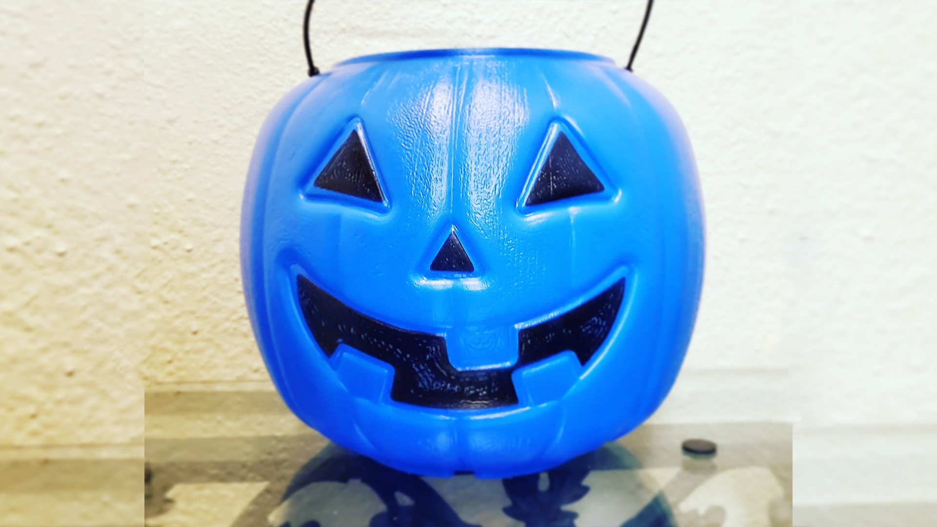 The hidden meaning of blue Halloween candy buckets – and surprising ... The hidden meaning of blue Halloween candy buckets – and surprising ...