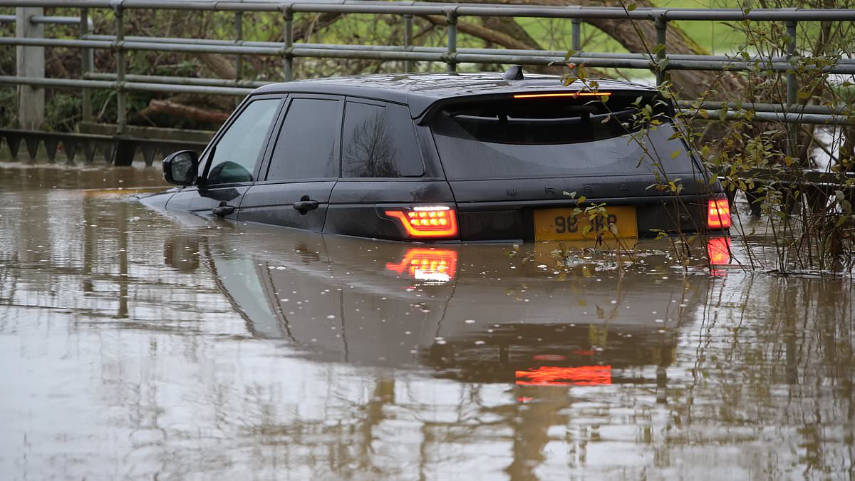 Britain Braces For Storm Fergus Met Office Maps Show How Country Will