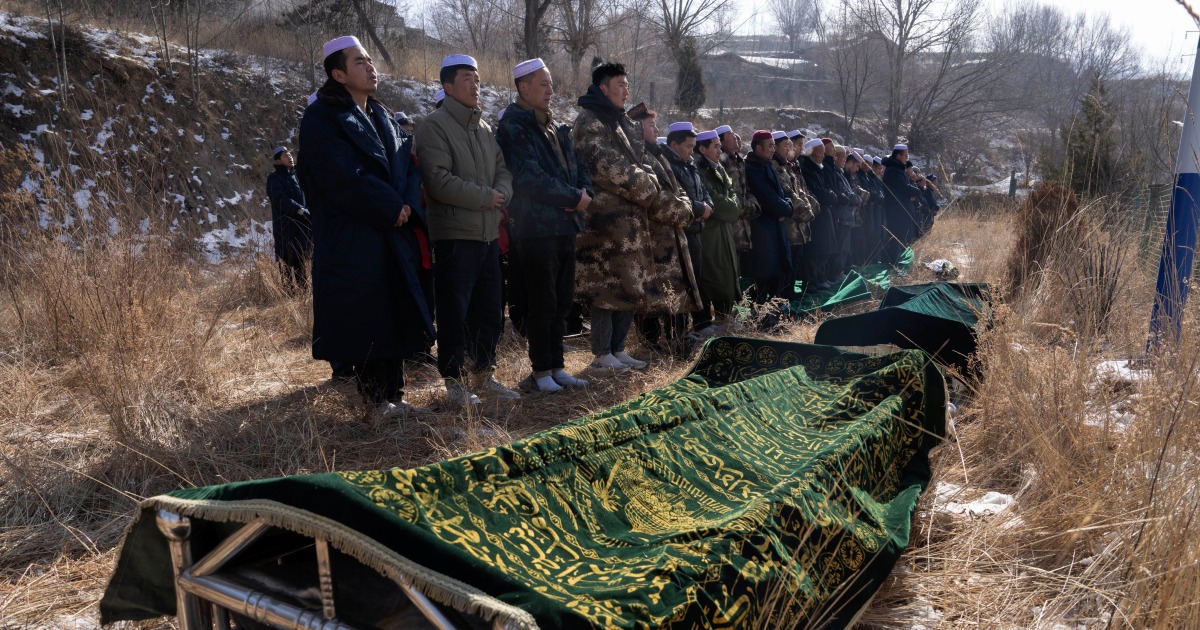 Death toll from China earthquake rises to 149 – Internewscast Journal Death toll from China earthquake rises to 149 – Internewscast Journal