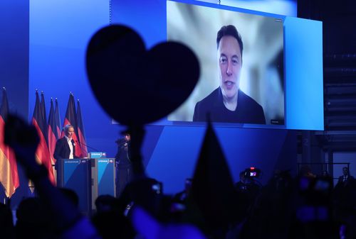 Elon Musk unexpectedly shows up at right-wing rally in Germany ...