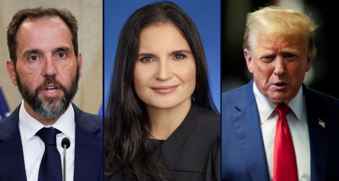 Urban Dictionary: What Does Fold Mean On TikTok? Folding Slang Meaning ...