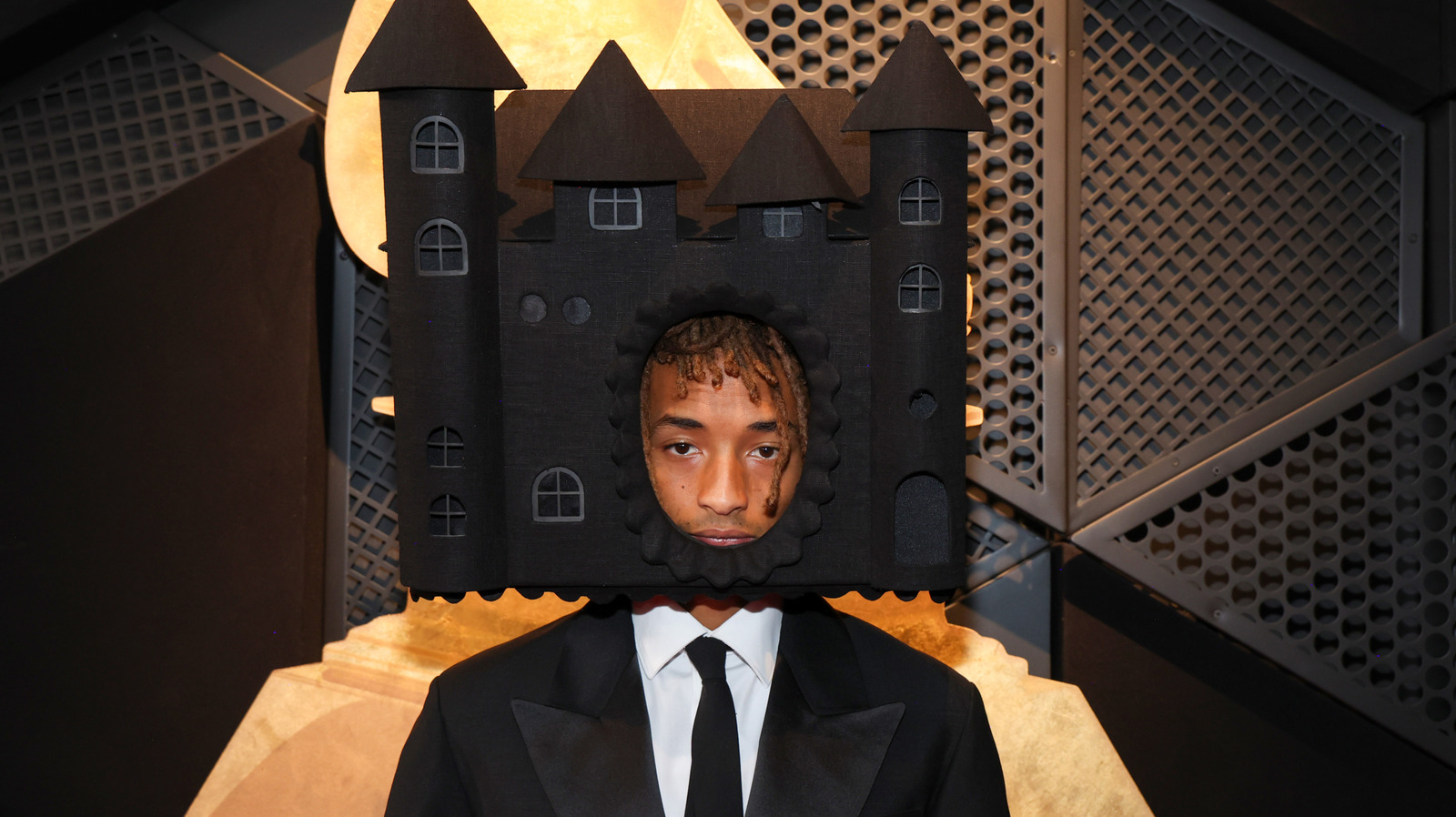 Celebrities with the Worst Fashion Choices at the 2025 Grammys ...