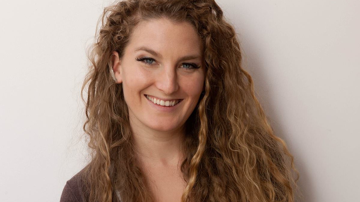 Comedian Halts US Tour Amid Concerns Over Backlash from Trump Jokes ...