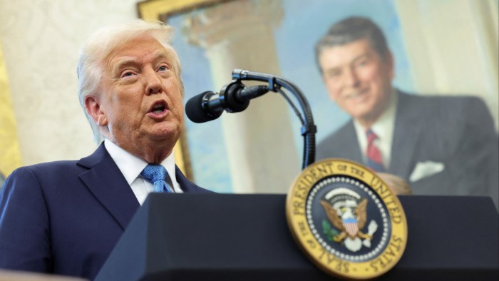 Donald Trump Declares He Will Not Dismiss Jay Powell - Internewscast ...