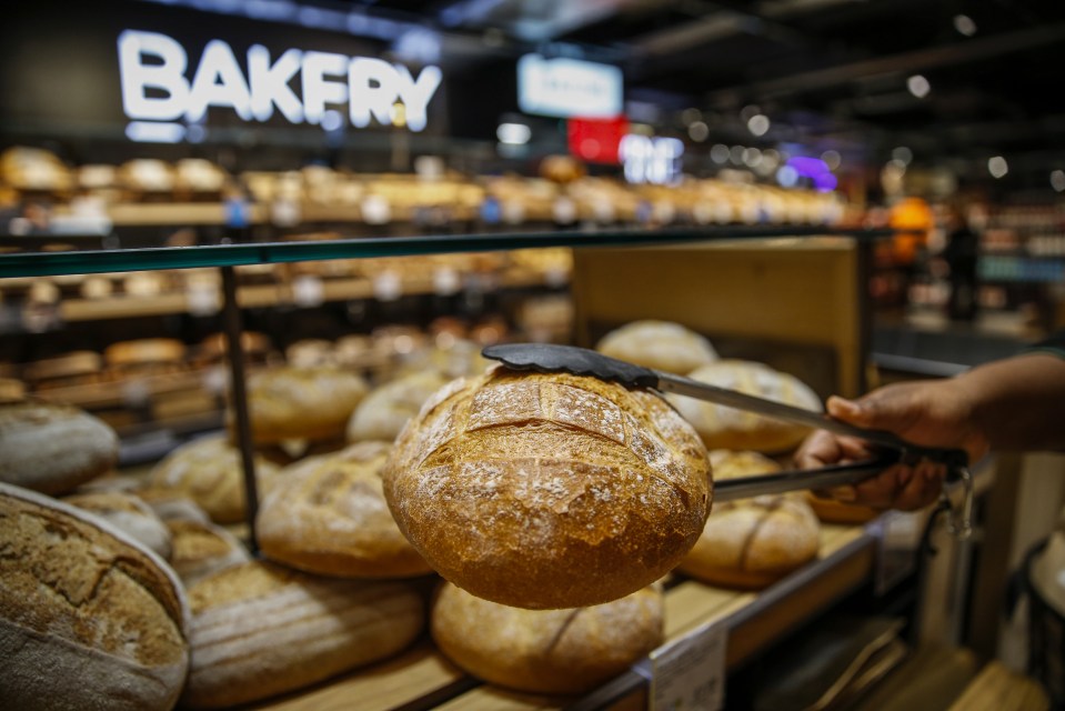 Urgent Recall: Bread Sold at Multiple Stores and Burger Chain Contains ...