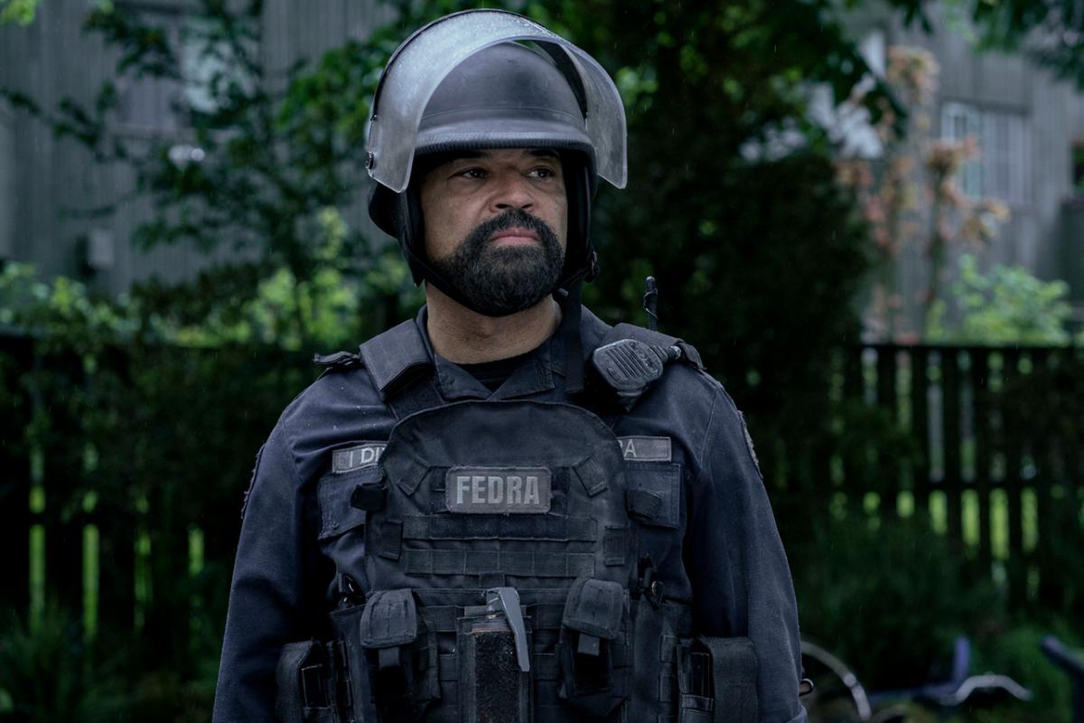 ‘The Last of Us’ Unveils the Wolves’ Harsh Beginnings, Featuring a Josh ...