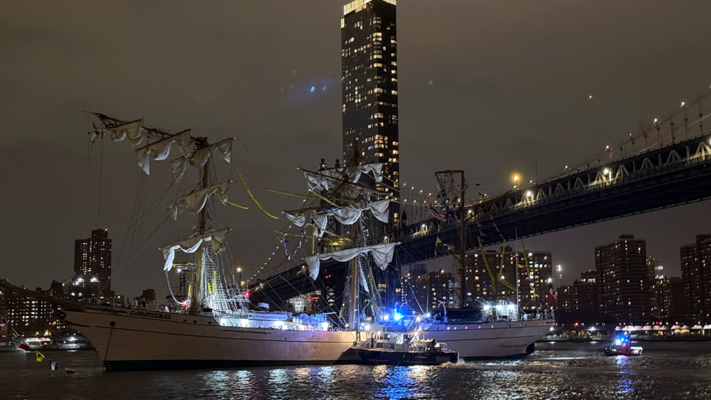 Mexican Navy Vessel Collides with Brooklyn Bridge: Cadet Named as One ...