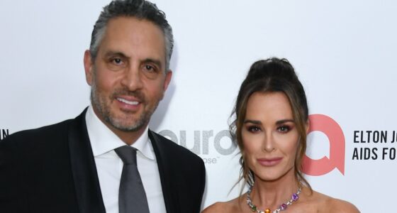 Kyle Richards and Mauricio Umansky's $5 Billion Divorce: No Prenup ...
