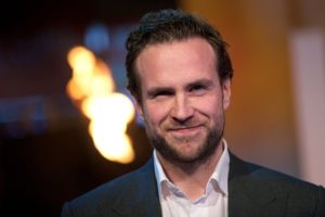 Rafe Spall's Wealth Overview - Internewscast Journal