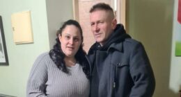 Neighbor Shares Shock After Discovering Severed Head on a Spike ...