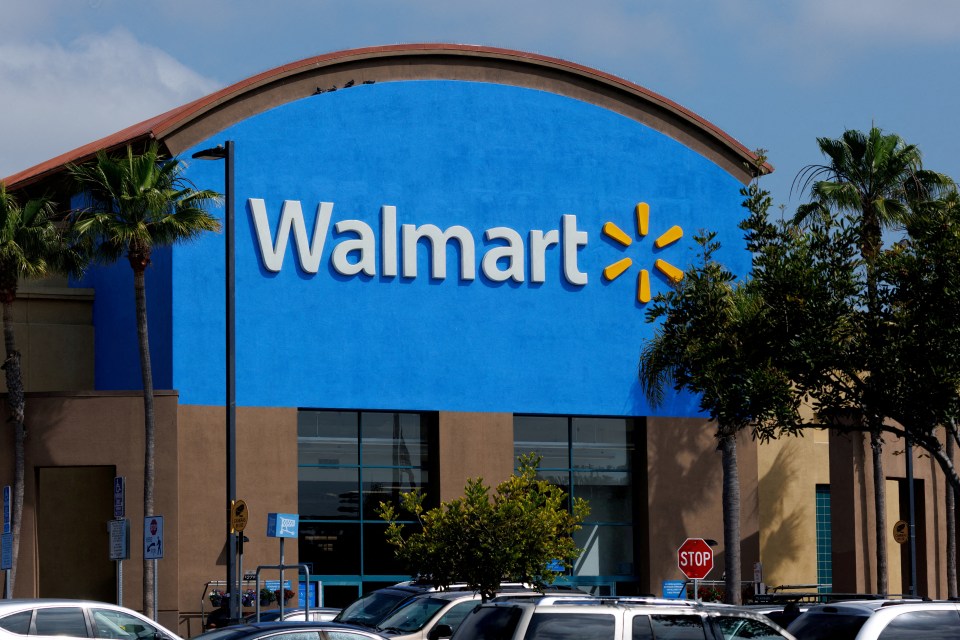 Urgent Alert: Walmart Advises Customers to Stop Wearing Potentially ...