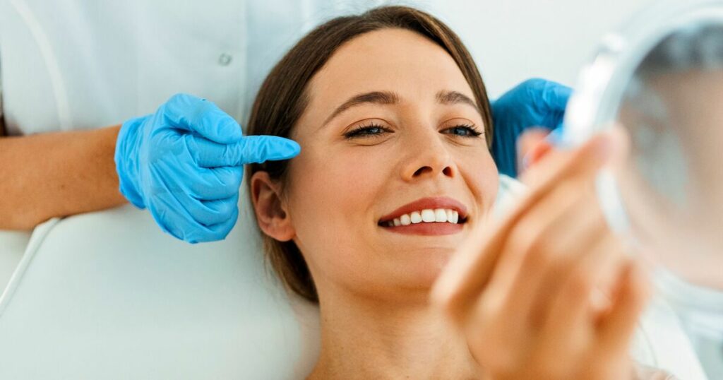 Popped Blood Vessel in Your Eye? Here's 6 Potential Causes, Plus How To ...