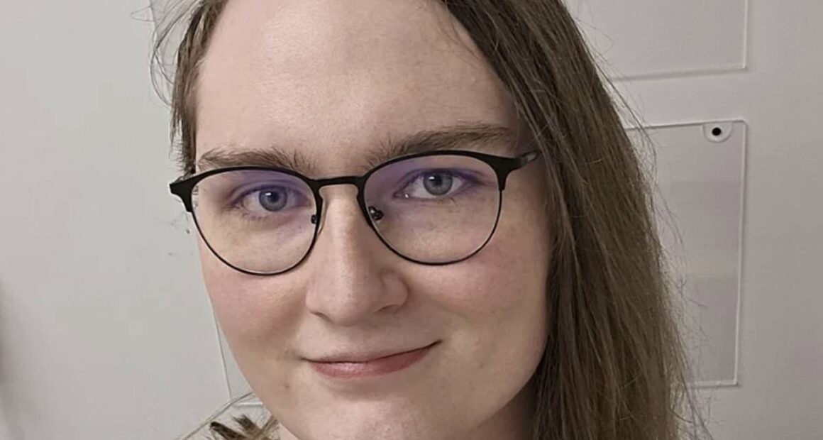 Who Is Jade Scott? Calum Scott Sister And Brother Details ...