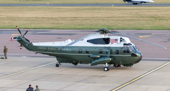 Trump and Melania Involved in Emergency Landing in the U.K. After ...