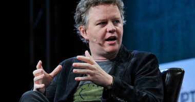 Where Is Dimple Cheema Now? Vikram Batra Wife Real Photo, Age Parents ...