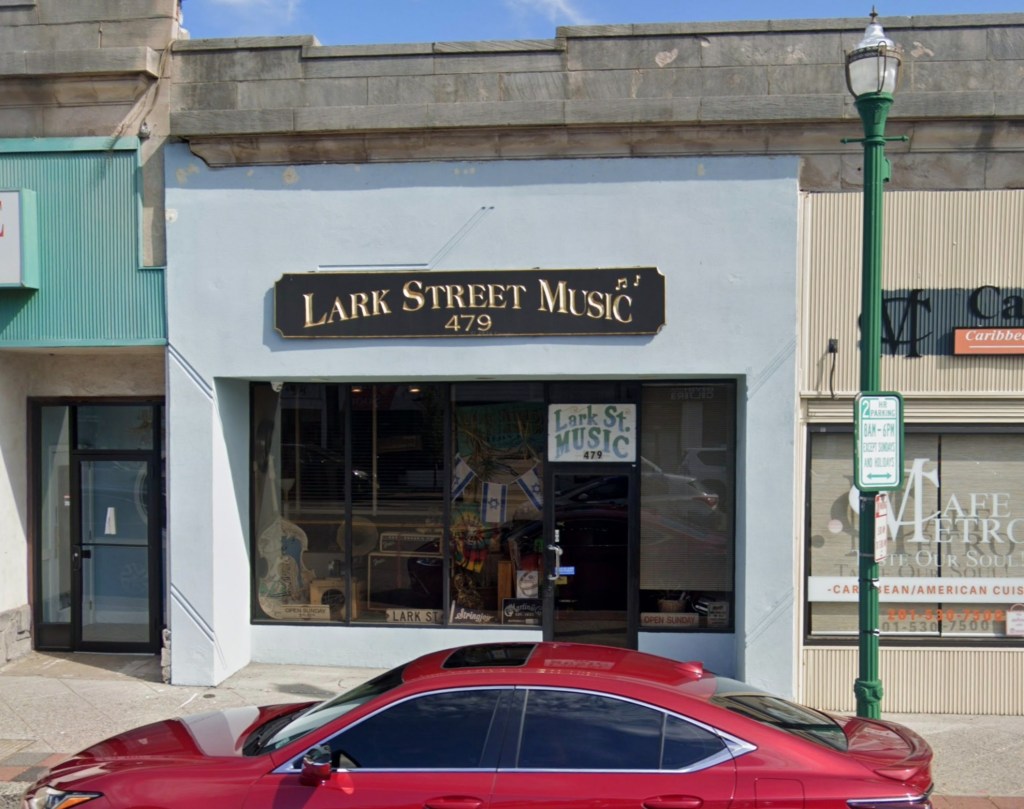 Stolen Instruments Mysteriously Returned to Music Store with Apology ...