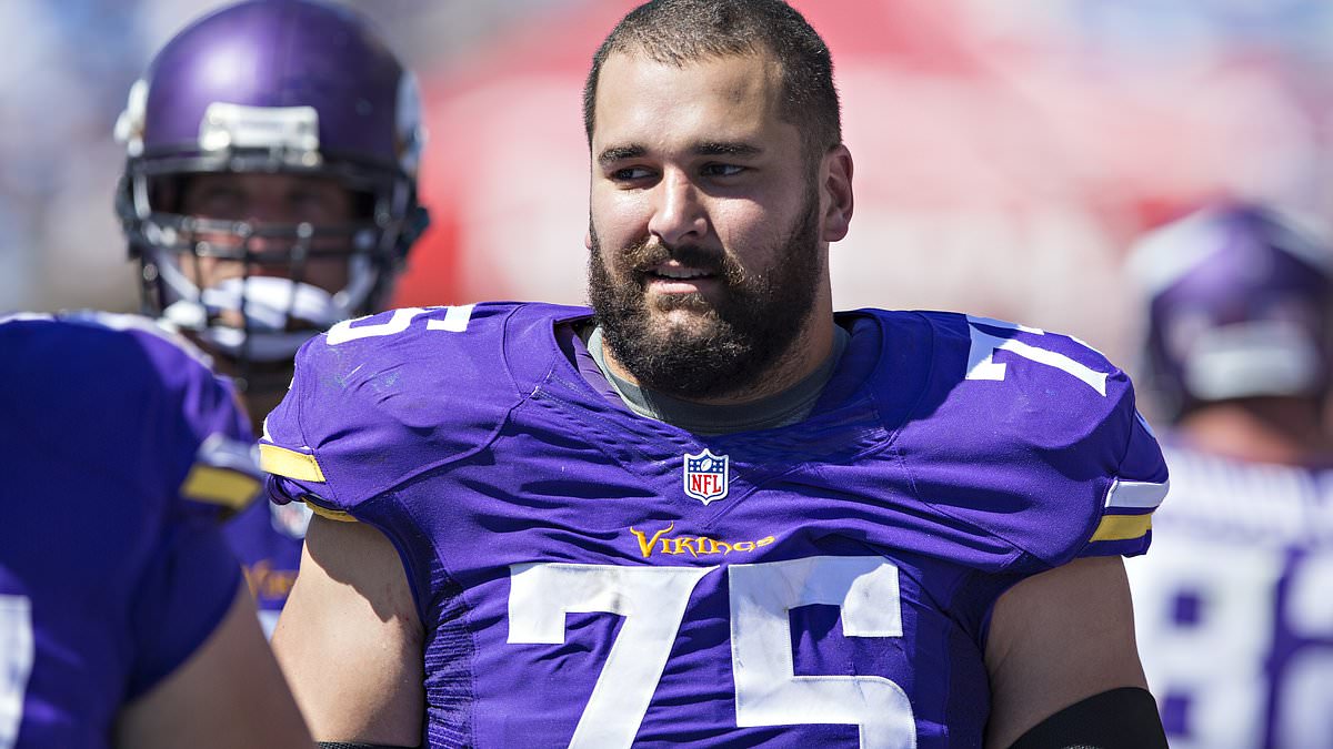 Jana Hocking Highlights the Significant Issue of Discussing Men's Size ...