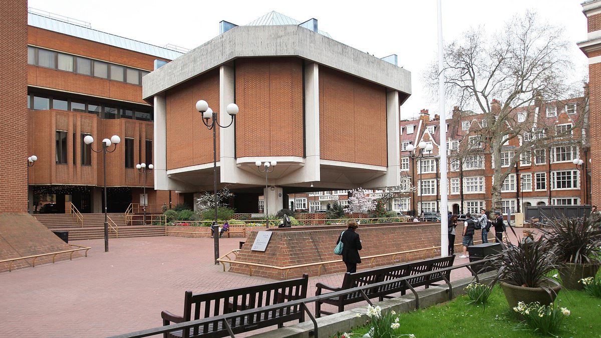 Cyber Attack Alert: Elite UK Residents Among 100,000 Warned of Data ...