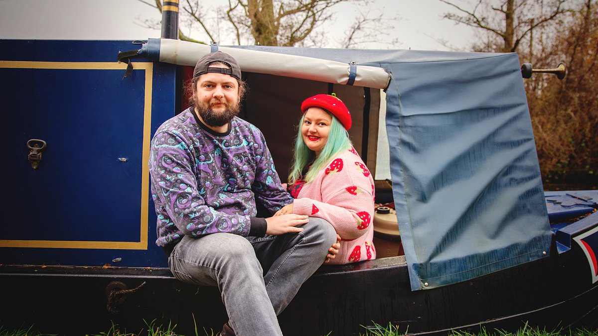 Unveiling the Hidden Challenges of Boat Living: The Untold Downsides of ...