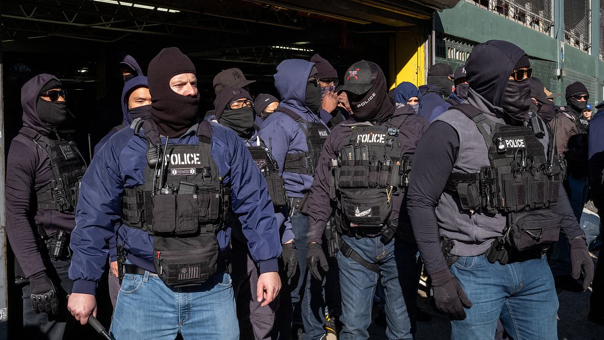 ICE Divided Over Minneapolis Shooting as Allegations of 'Murder' Emerge ...