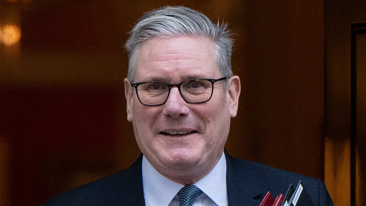 Starmer's Strategic Pitch: Convincing Trump of NATO's Arctic Defense ...