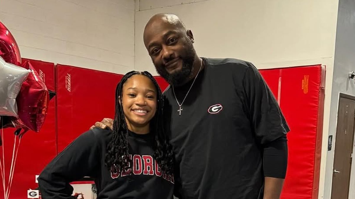 Former Steelers Coach Tomlin Shows Support at Daughter's Gymnastics ...