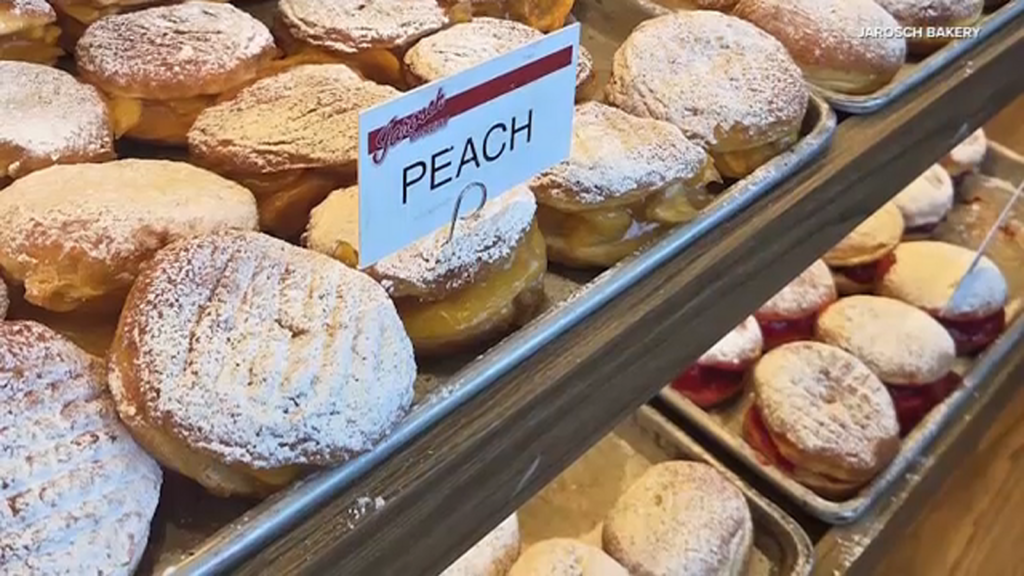 Get Ready for Paczki Day 2026: Chicago Bakeries Prepare for Fat Tuesday ...