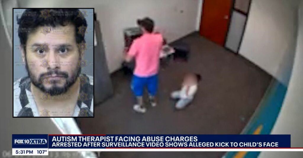 Accused Jan. 6 rioter swung at officers with flag: Feds - Internewscast ...