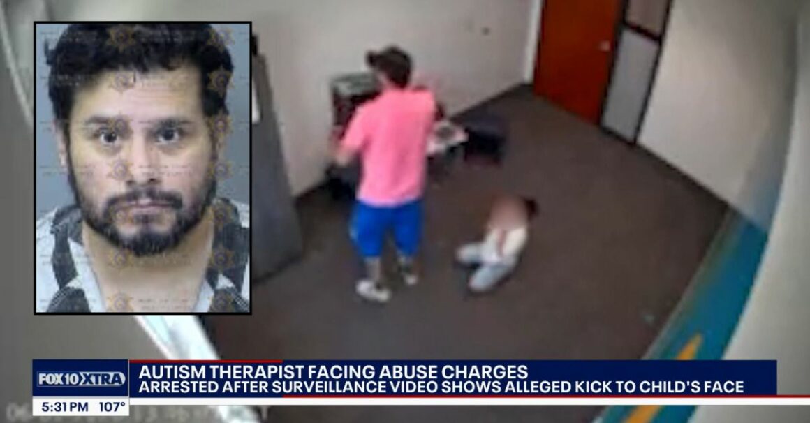 Accused Jan. 6 rioter swung at officers with flag: Feds - Internewscast ...